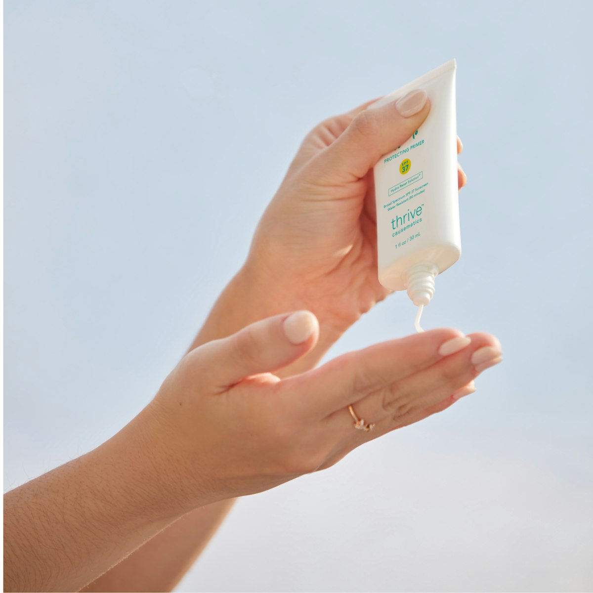 Brilliant Face Brightener Illuminating Primer™ | Thrive Causemetics®