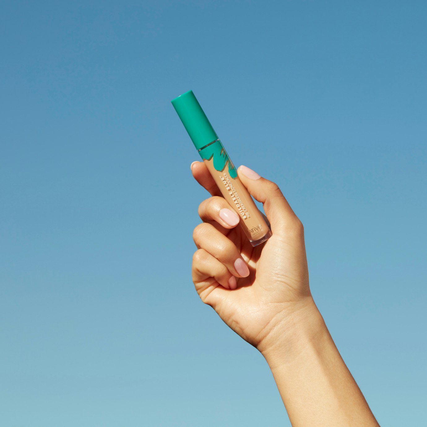 Buildable Blur™ HD Creaseless Concealer | Thrive Causemetics®