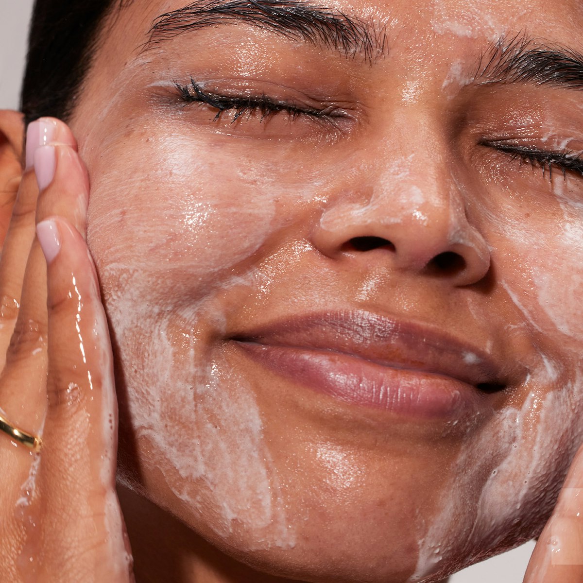 Pout Hero™ Liquid Balm Treatment